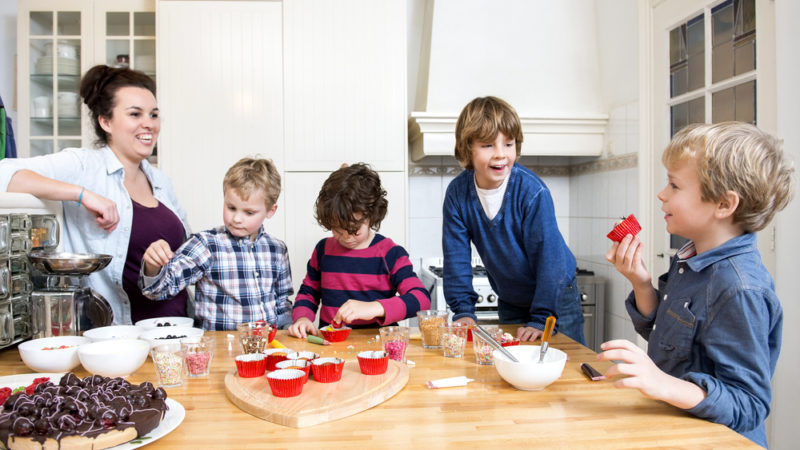 10 Great Jobs to Travel While You Work - MapQuest Travel